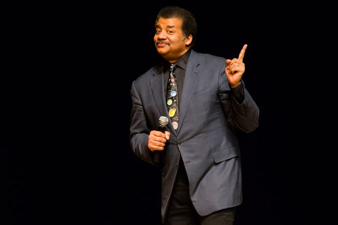Renowned Science Communicator Neil Tyson Appears on Converse - Goevry Uk